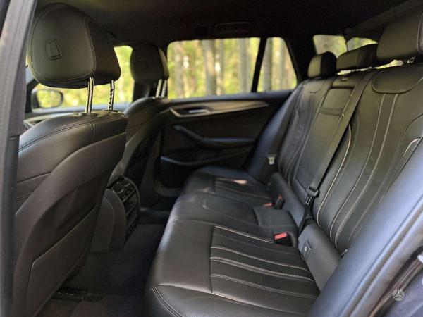 Melns BMW 520 2018 Kuršėnai, ar dzinēja tilpumu 2.00 L un nobraukumu 179 tūkst. km par 19900 €, foto 9 vietnē AUTOMOTO.COM.LV