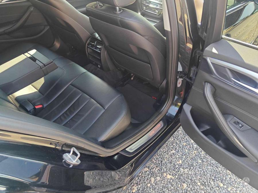 Melns BMW 520 2018 Viļņa, ar dzinēja tilpumu 2.00 L un nobraukumu 280 tūkst. km par 15700 €, foto 19 vietnē AUTOMOTO.COM.LV