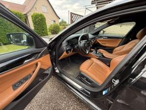 Melns BMW 520 2018 Marijampole, ar dzinēja tilpumu 2.00 L un nobraukumu 244 tūkst. km par 11500 €, foto 7 vietnē AUTOMOTO.COM.LV