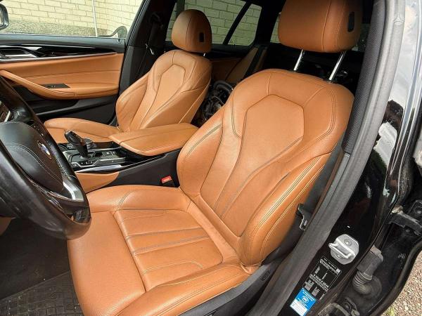 Black BMW 520 2018 in Marijampole, with an engine capacity of 2.00 L and mileage of 244 thousand km for 11500 €, photo 10 on AUTOMOTO.COM.LV
