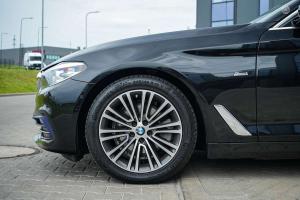 Melns BMW 520 2018 Kauņa, ar dzinēja tilpumu 2.00 L un nobraukumu 193 tūkst. km par 18450 €, foto 7 vietnē AUTOMOTO.COM.LV