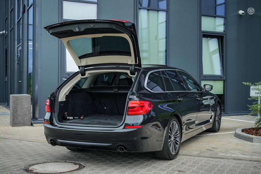 Melns BMW 520 2018 Kauņa, ar dzinēja tilpumu 2.00 L un nobraukumu 193 tūkst. km par 18450 €, foto 14 vietnē AUTOMOTO.COM.LV