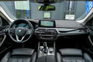 Melns BMW 520 2018 Kauņa, ar dzinēja tilpumu 2.00 L un nobraukumu 193 tūkst. km par 18450 €, foto 17 vietnē AUTOMOTO.COM.LV