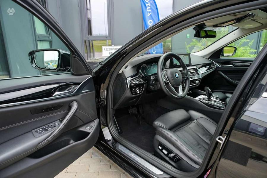 Melns BMW 520 2018 Kauņa, ar dzinēja tilpumu 2.00 L un nobraukumu 193 tūkst. km par 18450 €, foto 23 vietnē AUTOMOTO.COM.LV