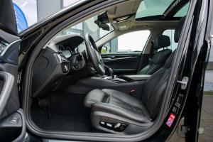Melns BMW 520 2018 Kauņa, ar dzinēja tilpumu 2.00 L un nobraukumu 193 tūkst. km par 18450 €, foto 24 vietnē AUTOMOTO.COM.LV