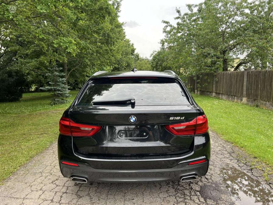 Black BMW 520 2018 in Kaunas, with an engine capacity of 2.00 L and mileage of 200 thousand km for 18750 €, photo 5 on AUTOMOTO.COM.LV