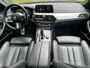 Black BMW 520 2018 in Kaunas, with an engine capacity of 2.00 L and mileage of 200 thousand km for 18750 €, photo 12 on AUTOMOTO.COM.LV