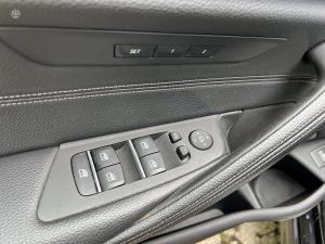 Black BMW 520 2018 in Kaunas, with an engine capacity of 2.00 L and mileage of 200 thousand km for 18750 €, photo 26 on AUTOMOTO.COM.LV