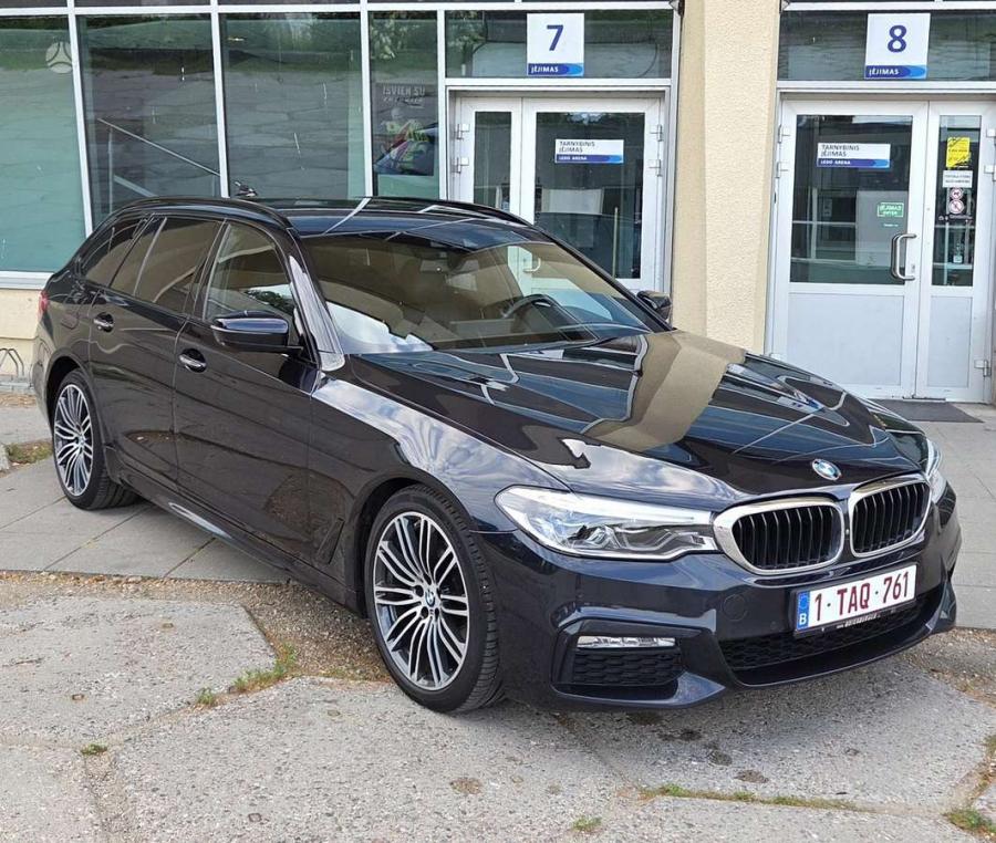 Melns BMW 520 2018 Elektrėnai, ar dzinēja tilpumu 2.00 L un nobraukumu 306 tūkst. km par 16900 €, foto 3 vietnē AUTOMOTO.COM.LV