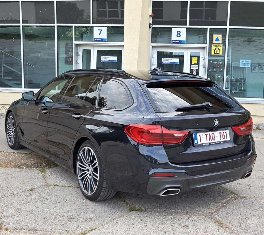 Melns BMW 520 2018 Elektrėnai, ar dzinēja tilpumu 2.00 L un nobraukumu 306 tūkst. km par 16900 €, foto 4 vietnē AUTOMOTO.COM.LV