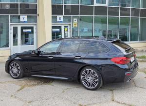 Melns BMW 520 2018 Elektrėnai, ar dzinēja tilpumu 2.00 L un nobraukumu 306 tūkst. km par 16900 €, foto 16 vietnē AUTOMOTO.COM.LV