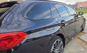 Melns BMW 520 2018 Elektrėnai, ar dzinēja tilpumu 2.00 L un nobraukumu 306 tūkst. km par 16900 €, foto 17 vietnē AUTOMOTO.COM.LV