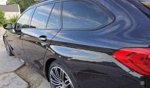 Melns BMW 520 2018 Elektrėnai, ar dzinēja tilpumu 2.00 L un nobraukumu 306 tūkst. km par 16900 €, foto 18 vietnē AUTOMOTO.COM.LV