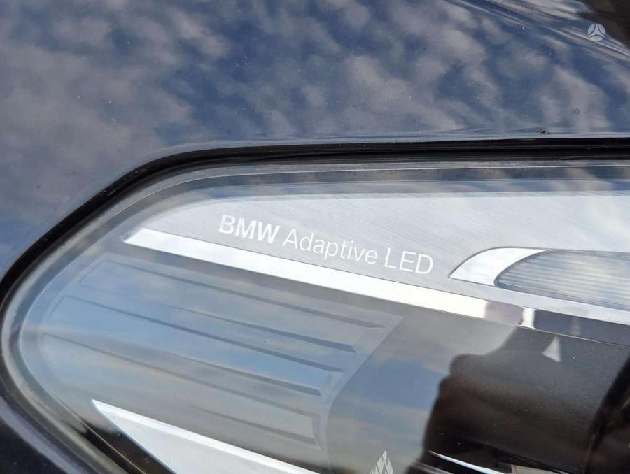 Melns BMW 520 2018 Elektrėnai, ar dzinēja tilpumu 2.00 L un nobraukumu 306 tūkst. km par 16900 €, foto 19 vietnē AUTOMOTO.COM.LV