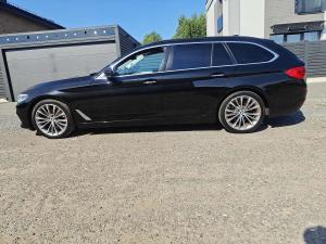 Black BMW 520 2018 in Vilnius, with an engine capacity of 2.00 L and mileage of 280 thousand km for 14150 €, photo 12 on AUTOMOTO.COM.LV