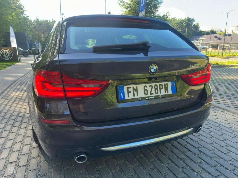 Melns BMW 520 2018 Viļņa, ar dzinēja tilpumu 2.00 L un nobraukumu 299 tūkst. km par 15299 €, foto 7 vietnē AUTOMOTO.COM.LV