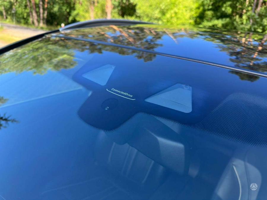 Melns BMW 520 2018 Viļņa, ar dzinēja tilpumu 2.00 L un nobraukumu 299 tūkst. km par 15299 €, foto 42 vietnē AUTOMOTO.COM.LV