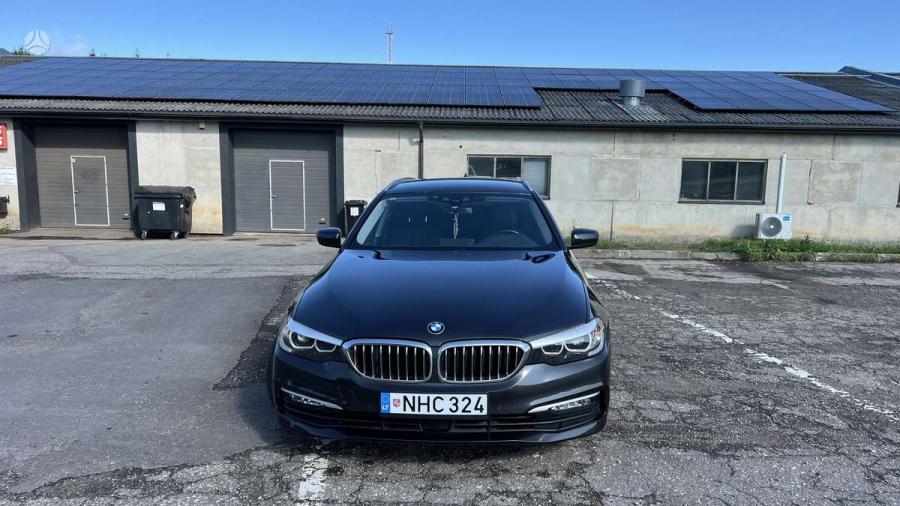 Melns BMW 520 2018 Šauļi, ar dzinēja tilpumu 2.00 L un nobraukumu 229 tūkst. km par 14700 €, foto 6 vietnē AUTOMOTO.COM.LV