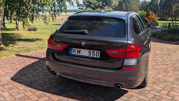 Black BMW 520 2018 in Vilnius, with an engine capacity of 2.00 L and mileage of 150 thousand km for 16500 €, photo 5 on AUTOMOTO.COM.LV