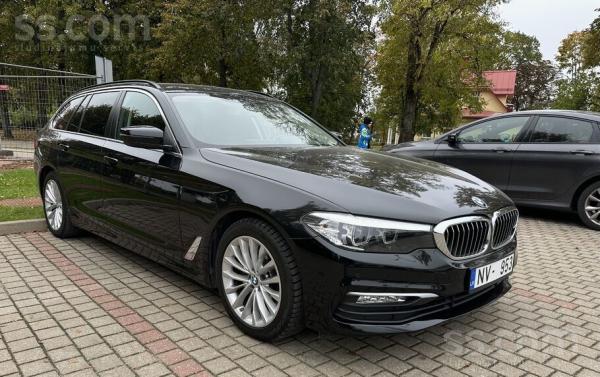 Black BMW 520 2018 in Riga, with an engine capacity of 2.00 L and mileage of 262 thousand km for 16200 €, photo 4 on AUTOMOTO.COM.LV