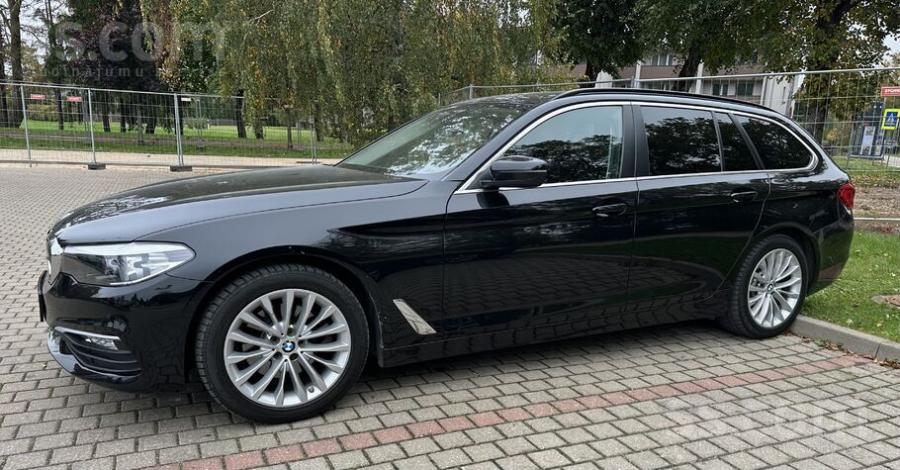 Black BMW 520 2018 in Riga, with an engine capacity of 2.00 L and mileage of 262 thousand km for 16200 €, photo 6 on AUTOMOTO.COM.LV