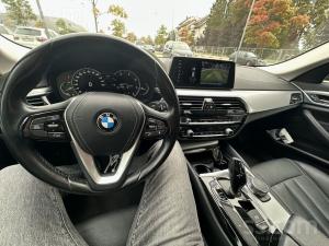 Black BMW 520 2018 in Riga, with an engine capacity of 2.00 L and mileage of 262 thousand km for 16200 €, photo 10 on AUTOMOTO.COM.LV