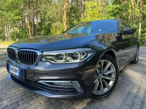 Melns BMW 520 2018 Viļņa, ar dzinēja tilpumu 2.00 L un nobraukumu 299 tūkst. km par 15150 €, foto  vietnē AUTOMOTO.COM.LV