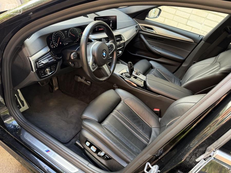 Melns BMW 520 2018 Kauņa, ar dzinēja tilpumu 2.00 L un nobraukumu 200 tūkst. km par 17950 €, foto 13 vietnē AUTOMOTO.COM.LV