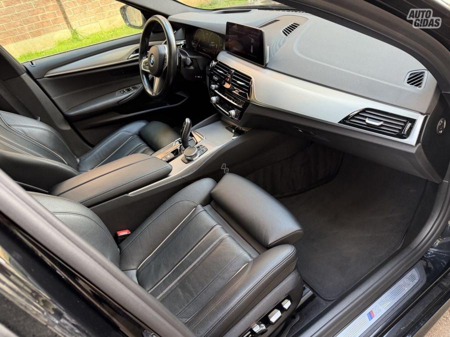 Melns BMW 520 2018 Kauņa, ar dzinēja tilpumu 2.00 L un nobraukumu 200 tūkst. km par 17950 €, foto 14 vietnē AUTOMOTO.COM.LV