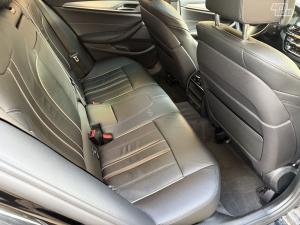 Melns BMW 520 2018 Kauņa, ar dzinēja tilpumu 2.00 L un nobraukumu 200 tūkst. km par 17950 €, foto 16 vietnē AUTOMOTO.COM.LV
