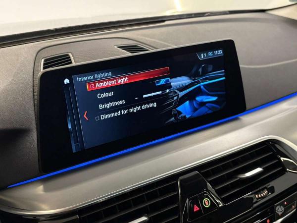BMW 520 2018 Marijampole vietnē Melns BMW 520 2018 Marijampole, ar dzinēja tilpumu 2.00 L un nobraukumu 218 tūkst. km par 16950 €, foto 5 vietnē AUTOMOTO.COM.LV
