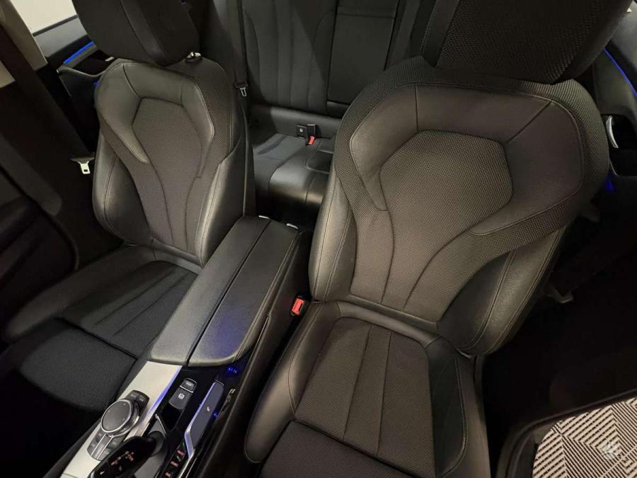 Black BMW 520 2018 in Marijampole, with an engine capacity of 2.00 L and mileage of 218 thousand km for 16950 €, photo 18 on AUTOMOTO.COM.LV