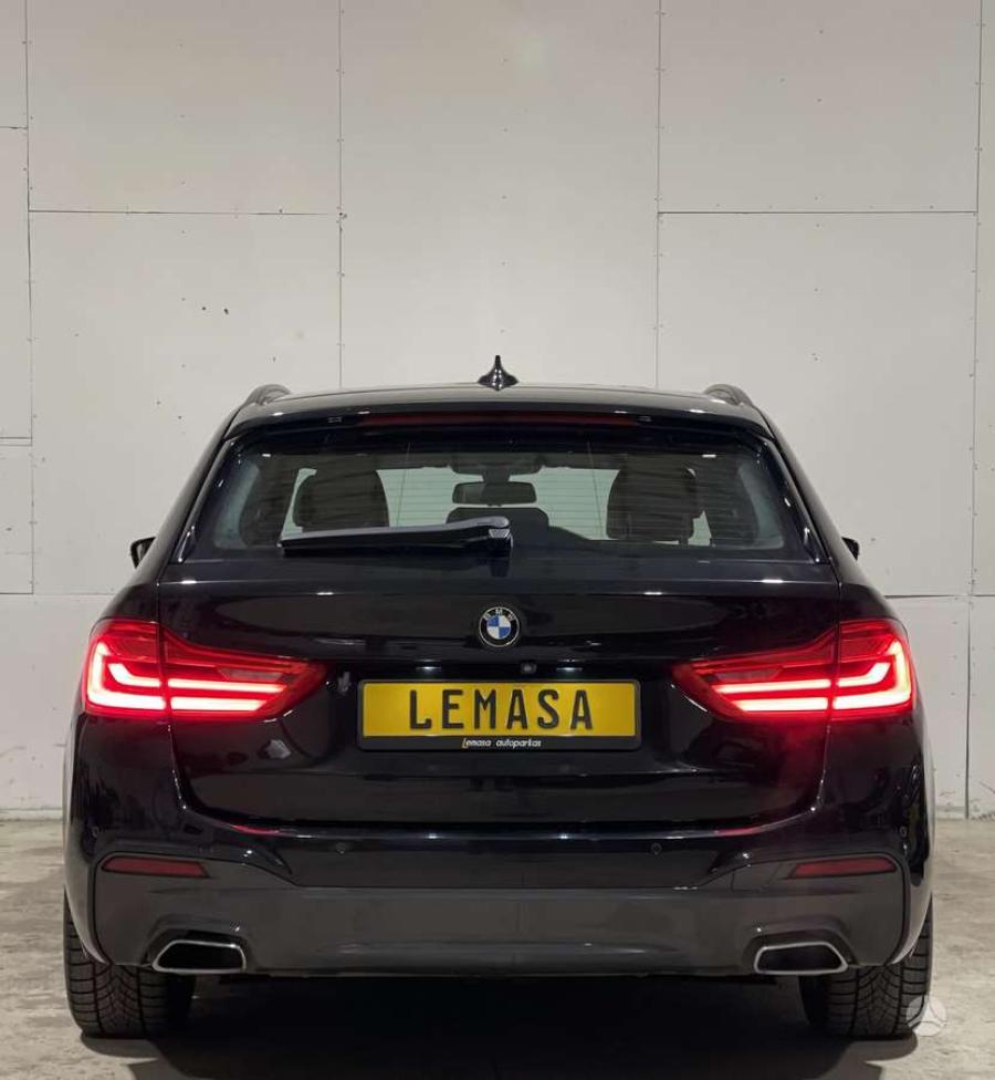 Black BMW 520 2018 in Klaipeda, with an engine capacity of 2.00 L and mileage of 281 thousand km for 15500 €, photo 21 on AUTOMOTO.COM.LV