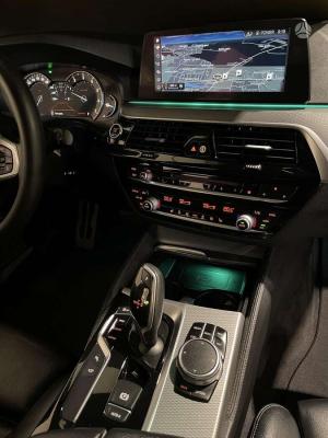 Black BMW 520 2018 in Klaipeda, with an engine capacity of 2.00 L and mileage of 281 thousand km for 15500 €, photo 27 on AUTOMOTO.COM.LV