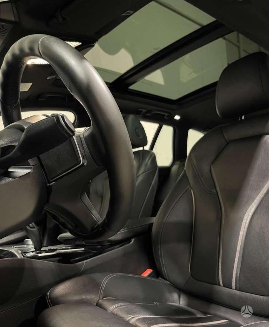 Black BMW 520 2018 in Klaipeda, with an engine capacity of 2.00 L and mileage of 281 thousand km for 15500 €, photo 40 on AUTOMOTO.COM.LV