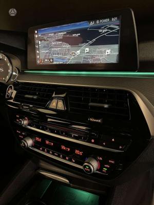 Black BMW 520 2018 in Klaipeda, with an engine capacity of 2.00 L and mileage of 281 thousand km for 15500 €, photo 43 on AUTOMOTO.COM.LV
