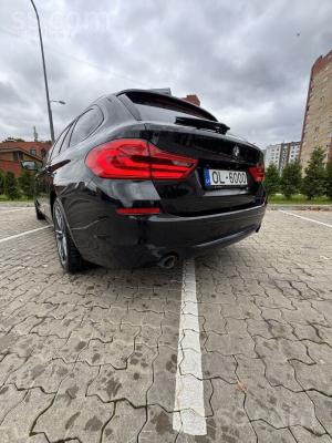 Black BMW 520 2018 in Riga, with an engine capacity of 2.00 L and mileage of 194 thousand km for 15700 €, photo 7 on AUTOMOTO.COM.LV