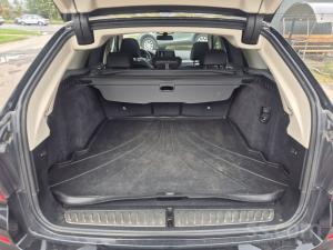 Black BMW 520 2018 in Riga, with an engine capacity of 2.00 L and mileage of 207 thousand km for 17990 €, photo 11 on AUTOMOTO.COM.LV