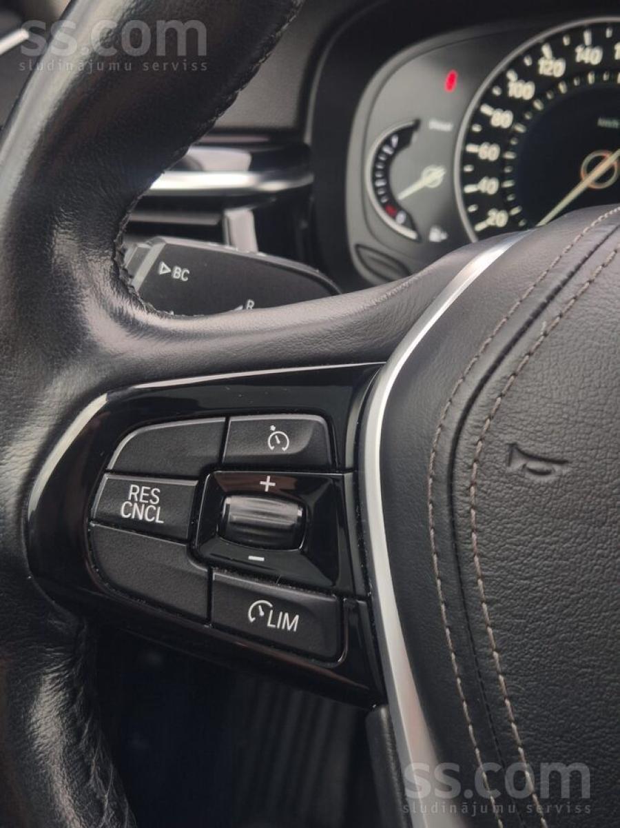 Black BMW 520 2018 in Riga, with an engine capacity of 2.00 L and mileage of 207 thousand km for 17990 €, photo 23 on AUTOMOTO.COM.LV