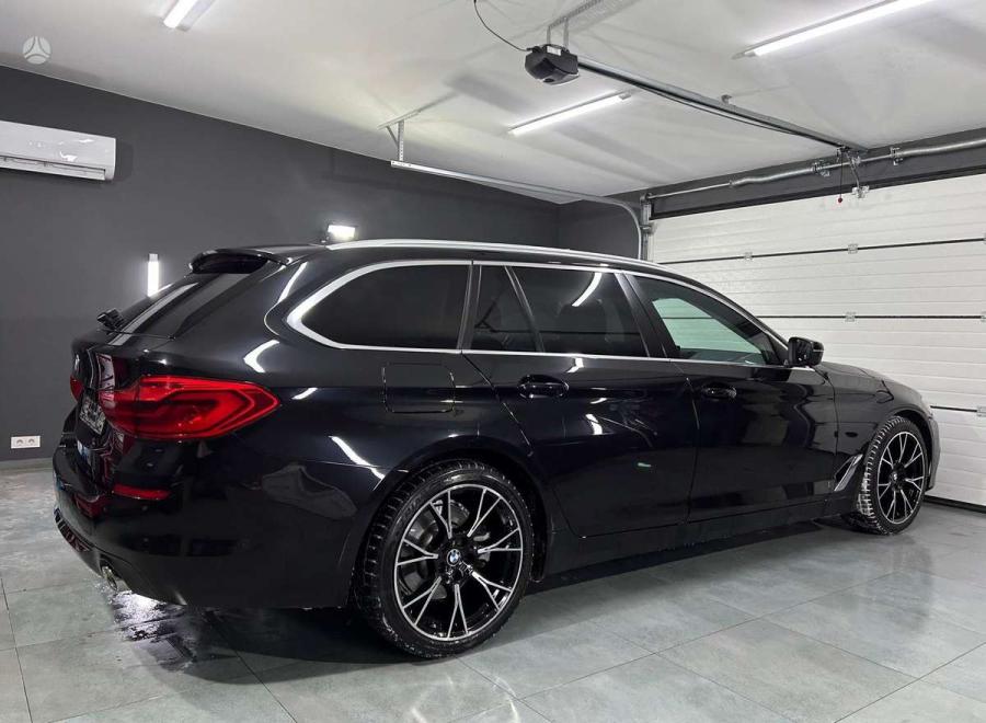 Melns BMW 520 2019 Utena, ar dzinēja tilpumu 2.00 L un nobraukumu 145 tūkst. km par 16950 €, foto 8 vietnē AUTOMOTO.COM.LV