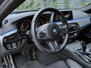 Melns BMW 520 2019 Klaipėda, ar dzinēja tilpumu 2.00 L un nobraukumu 257 tūkst. km par 21500 €, foto 23 vietnē AUTOMOTO.COM.LV