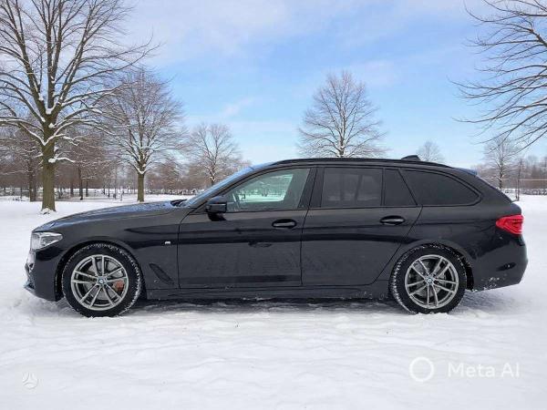Black BMW 520 2019 in Klaipeda, with an engine capacity of 2.00 L and mileage of 257 thousand km for 21175 €, photo 3 on AUTOMOTO.COM.LV