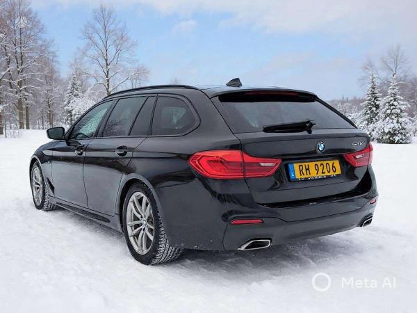 Black BMW 520 2019 in Klaipeda, with an engine capacity of 2.00 L and mileage of 257 thousand km for 21175 €, photo 4 on AUTOMOTO.COM.LV