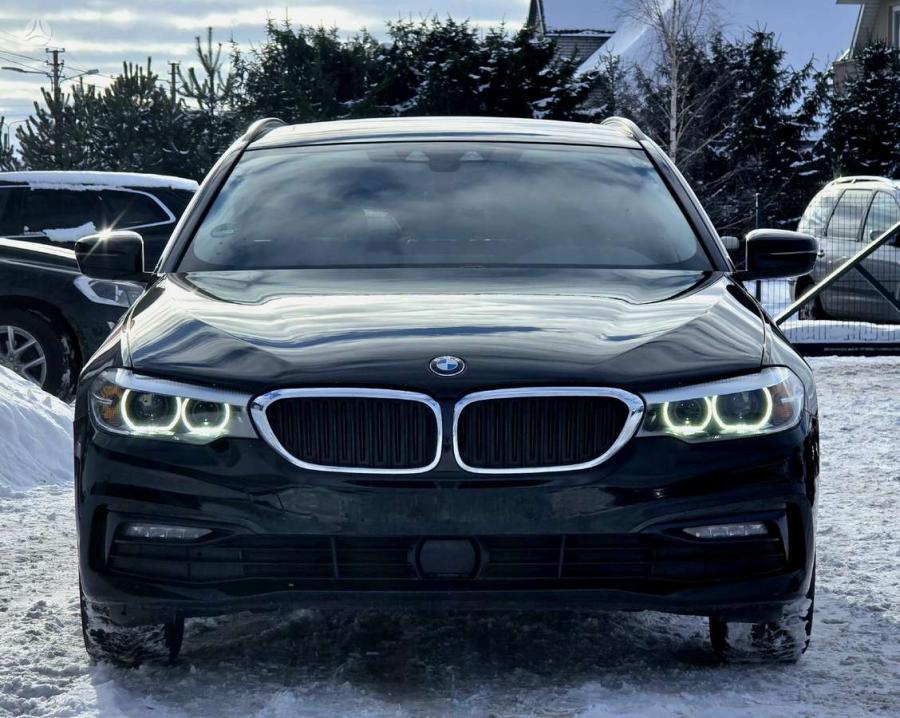 Черный БМВ 520 2019 в Таураге, объемом двигателя 2.00 л и пробегом 246 тыс. км за 15850 €, фото 1 на AUTOMOTO.COM.LV