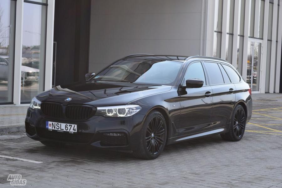 Black BMW 520 2019 in Vilnius, with an engine capacity of 2.00 L and mileage of 264 thousand km for 16500 €, photo 1 on AUTOMOTO.COM.LV