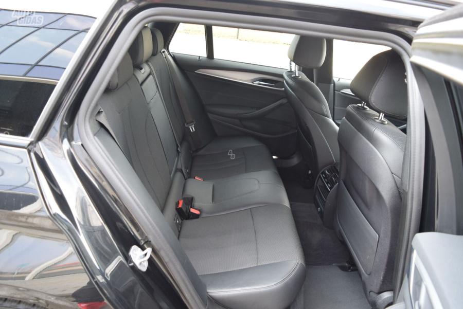Black BMW 520 2019 in Vilnius, with an engine capacity of 2.00 L and mileage of 264 thousand km for 16500 €, photo 10 on AUTOMOTO.COM.LV