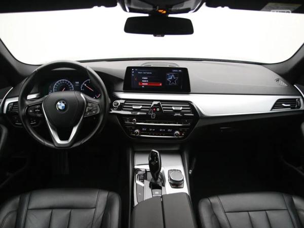 Melns BMW 520 2019 Viļņa, ar dzinēja tilpumu 2.00 L un nobraukumu 146 tūkst. km par 20999 €, foto 2 vietnē AUTOMOTO.COM.LV