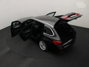 Black BMW 520 2019 in Vilnius, with an engine capacity of 2.00 L and mileage of 146 thousand km for 20999 €, photo 14 on AUTOMOTO.COM.LV