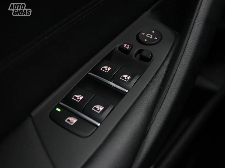 Black BMW 520 2019 in Vilnius, with an engine capacity of 2.00 L and mileage of 146 thousand km for 20999 €, photo 27 on AUTOMOTO.COM.LV
