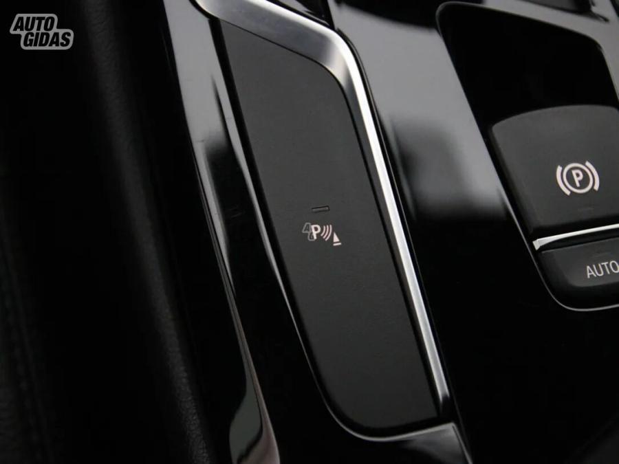 Black BMW 520 2019 in Vilnius, with an engine capacity of 2.00 L and mileage of 146 thousand km for 20999 €, photo 31 on AUTOMOTO.COM.LV